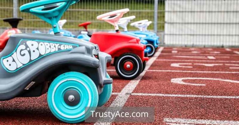 118+ Fun Relay Race Ideas For Adults And Kids